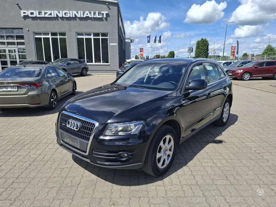 Melns Audi Q5 2010 Kauņa, ar dzinēja tilpumu 1.97 L un nobraukumu 272 tūkst. km par 8100 €, foto 1 vietnē AUTOMOTO.COM.LV