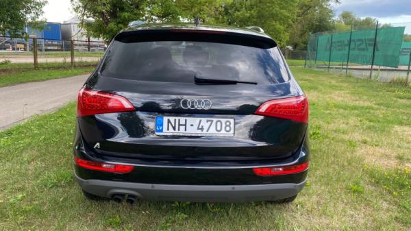 Black Audi Q5 2010 in Riga, with an engine capacity of 2.00 L and mileage of 0 thousand km for 11200 €, photo 10 on AUTOMOTO.COM.LV