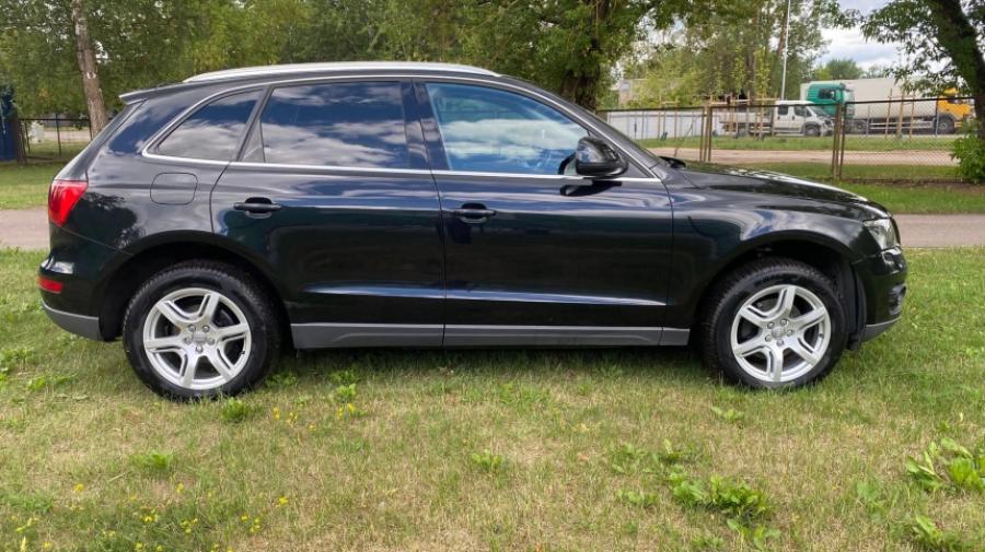 Melns Audi Q5 2010 Rīga, ar dzinēja tilpumu 2.00 L un nobraukumu 0 tūkst. km par 11200 €, foto 14 vietnē AUTOMOTO.COM.LV