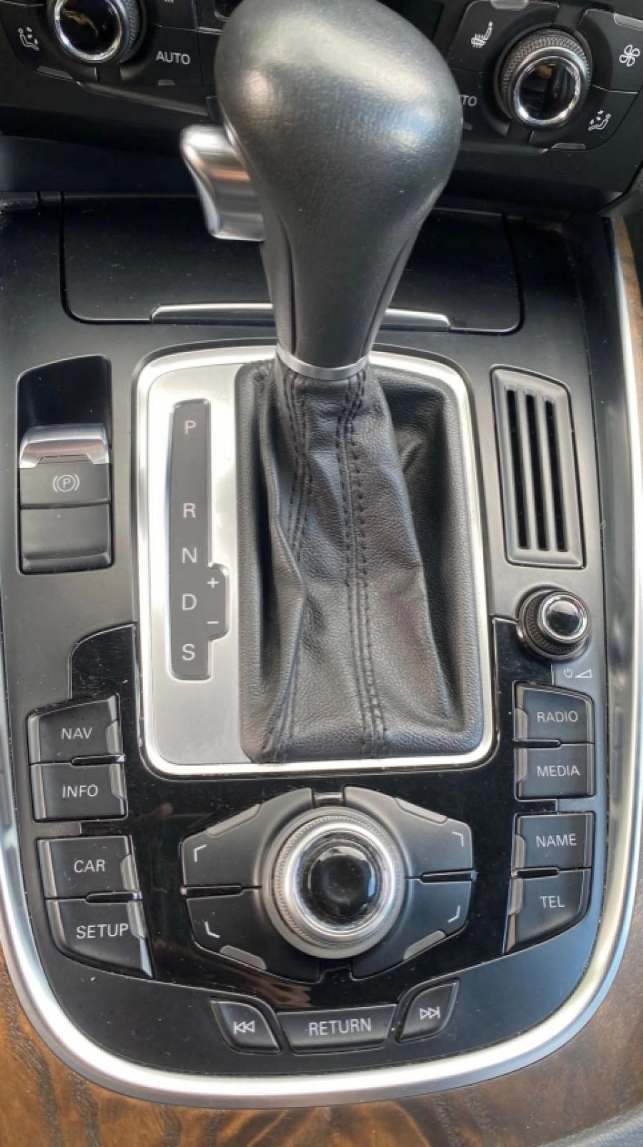 Melns Audi Q5 2010 Rīga, ar dzinēja tilpumu 2.00 L un nobraukumu 0 tūkst. km par 11200 €, foto 19 vietnē AUTOMOTO.COM.LV
