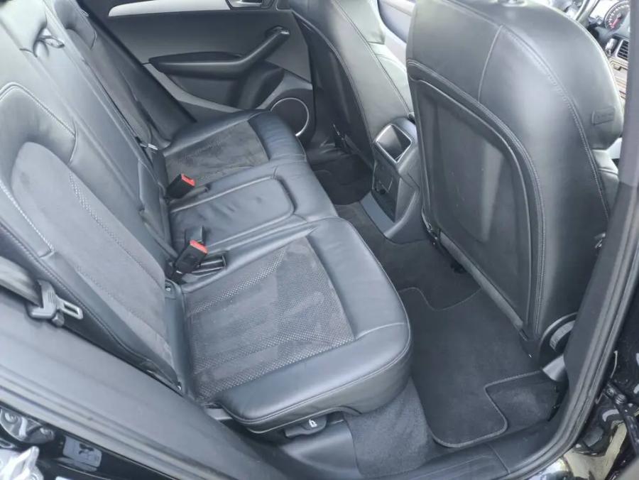 Melns Audi Q5 2010 Rīga, ar dzinēja tilpumu 3.00 L un nobraukumu 249 tūkst. km par 7990 €, foto 21 vietnē AUTOMOTO.COM.LV