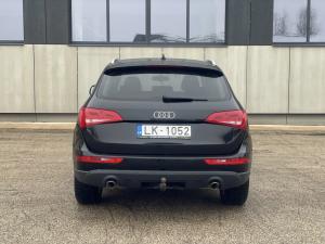 Black Audi Q5 2010 in Riga, with an engine capacity of 3.00 L and mileage of 318 thousand km for 8990 €, photo 8 on AUTOMOTO.COM.LV