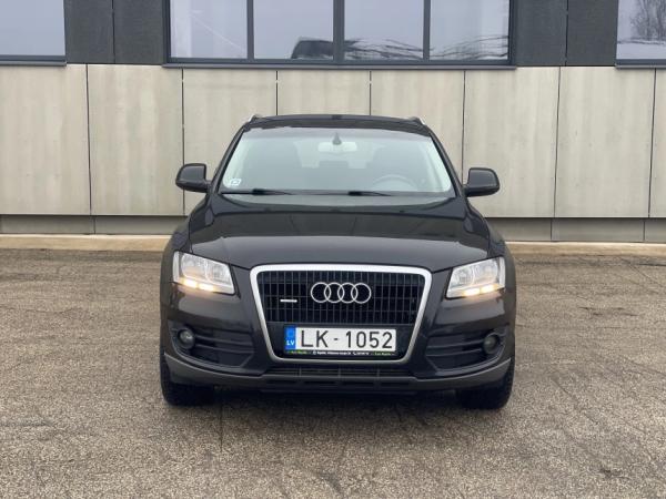 Melns Audi Q5 2010 Rīga, ar dzinēja tilpumu 3.00 L un nobraukumu 318 tūkst. km par 8990 €, foto 9 vietnē AUTOMOTO.COM.LV