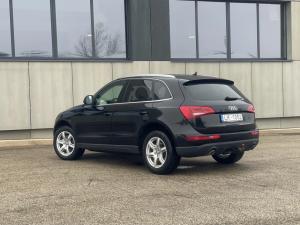 Black Audi Q5 2010 in Riga, with an engine capacity of 3.00 L and mileage of 318 thousand km for 8990 €, photo 12 on AUTOMOTO.COM.LV