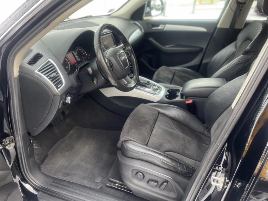 Black Audi Q5 2010 in Riga, with an engine capacity of 3.00 L and mileage of 318 thousand km for 8990 €, photo 15 on AUTOMOTO.COM.LV