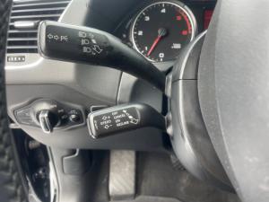 Black Audi Q5 2010 in Riga, with an engine capacity of 3.00 L and mileage of 318 thousand km for 8990 €, photo 20 on AUTOMOTO.COM.LV