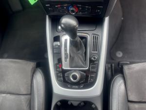 Black Audi Q5 2010 in Riga, with an engine capacity of 3.00 L and mileage of 318 thousand km for 8990 €, photo 21 on AUTOMOTO.COM.LV