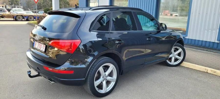 Black Audi Q5 2010 in Riga, with an engine capacity of 3.00 L and mileage of 273 thousand km for 10500 €, photo 10 on AUTOMOTO.COM.LV