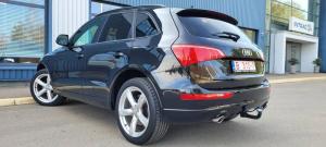 Black Audi Q5 2010 in Riga, with an engine capacity of 3.00 L and mileage of 273 thousand km for 10500 €, photo 12 on AUTOMOTO.COM.LV