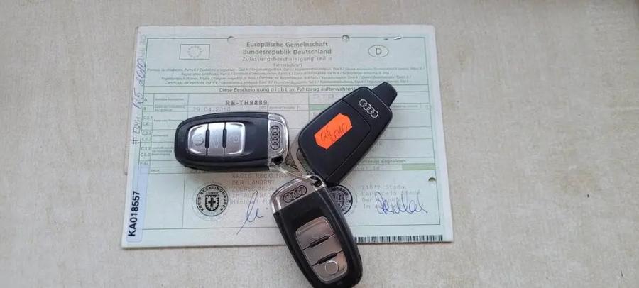 Black Audi Q5 2010 in Riga, with an engine capacity of 3.00 L and mileage of 273 thousand km for 10500 €, photo 22 on AUTOMOTO.COM.LV