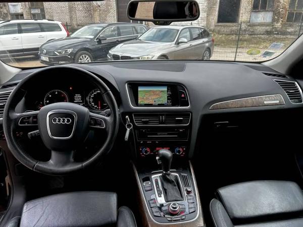 Black Audi Q5 2010 in Rezekne, with an engine capacity of 3.00 L and mileage of 234 thousand km for 8900 €, photo 10 on AUTOMOTO.COM.LV