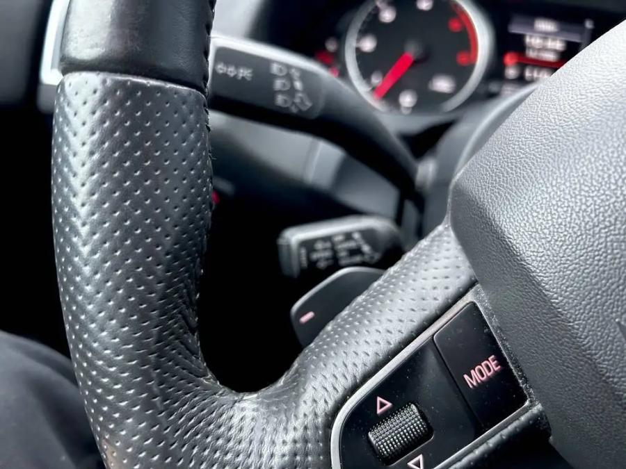 Melns Audi Q5 2010 Rēzekne, ar dzinēja tilpumu 3.00 L un nobraukumu 234 tūkst. km par 8900 €, foto 12 vietnē AUTOMOTO.COM.LV