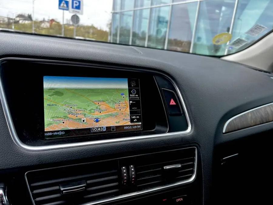 Melns Audi Q5 2010 Rēzekne, ar dzinēja tilpumu 3.00 L un nobraukumu 234 tūkst. km par 8900 €, foto 13 vietnē AUTOMOTO.COM.LV