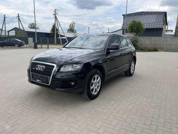 Black Audi Q5 2010 in Taurage, with an engine capacity of 2.00 L and mileage of 269 thousand km for 8400 €, photo 3 on AUTOMOTO.COM.LV