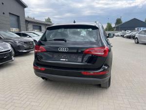 Melns Audi Q5 2010 Tauragė, ar dzinēja tilpumu 2.00 L un nobraukumu 269 tūkst. km par 8400 €, foto 10 vietnē AUTOMOTO.COM.LV