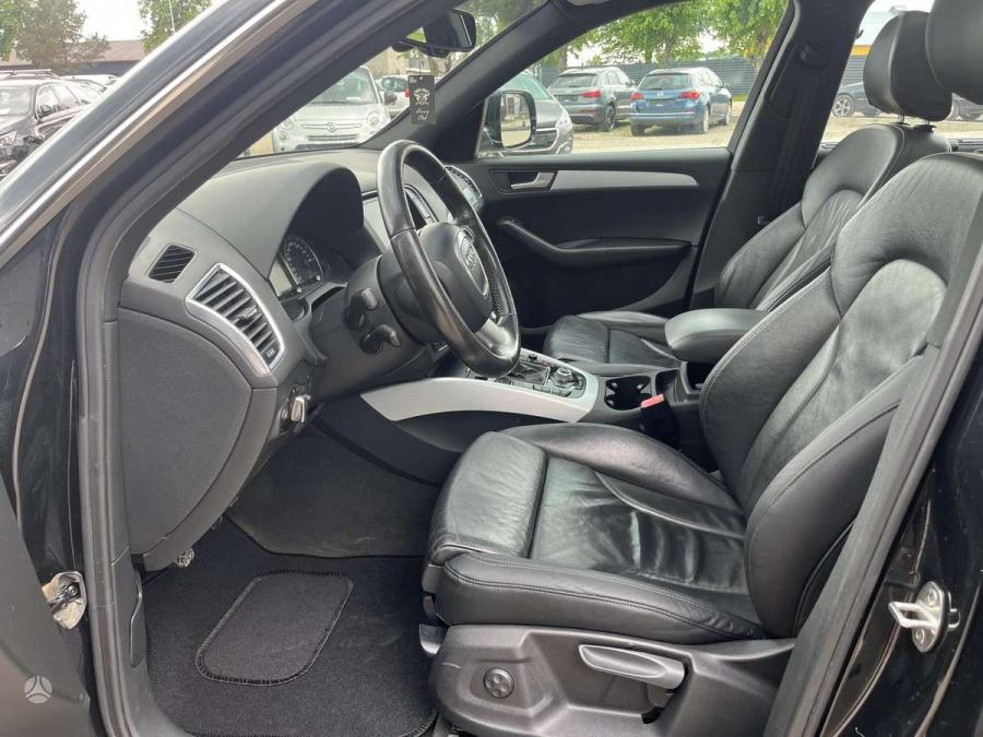 Melns Audi Q5 2010 Tauragė, ar dzinēja tilpumu 2.00 L un nobraukumu 269 tūkst. km par 8400 €, foto 14 vietnē AUTOMOTO.COM.LV