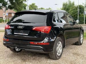 Black Audi Q5 2010 in Ukmerge, with an engine capacity of 1.97 L and mileage of 250 thousand km for 8950 €, photo 6 on AUTOMOTO.COM.LV