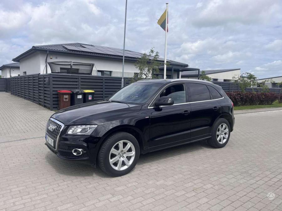 Melns Audi Q5 2010 Klaipėda, ar dzinēja tilpumu 3.20 L un nobraukumu 473 tūkst. km par 4200 €, foto 1 vietnē AUTOMOTO.COM.LV