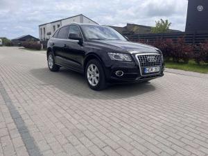Melns Audi Q5 2010 Klaipėda, ar dzinēja tilpumu 3.20 L un nobraukumu 473 tūkst. km par 4200 €, foto 5 vietnē AUTOMOTO.COM.LV
