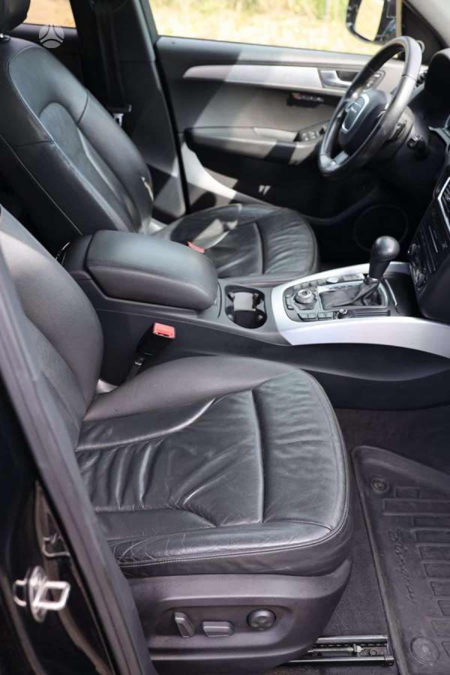 Melns Audi Q5 2010 Klaipėda, ar dzinēja tilpumu 3.20 L un nobraukumu 473 tūkst. km par 4200 €, foto 7 vietnē AUTOMOTO.COM.LV