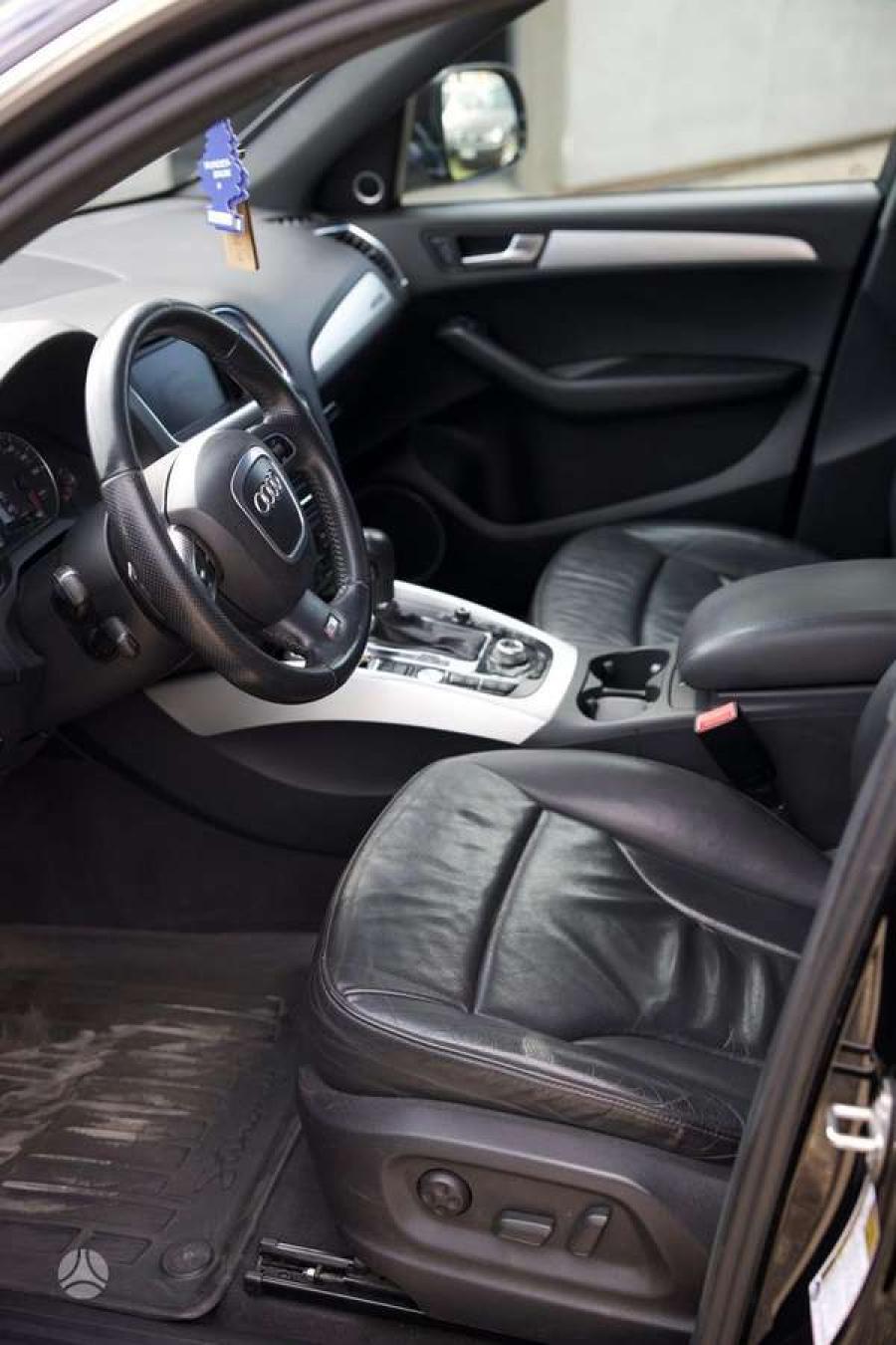 Melns Audi Q5 2010 Klaipėda, ar dzinēja tilpumu 3.20 L un nobraukumu 473 tūkst. km par 4200 €, foto 9 vietnē AUTOMOTO.COM.LV