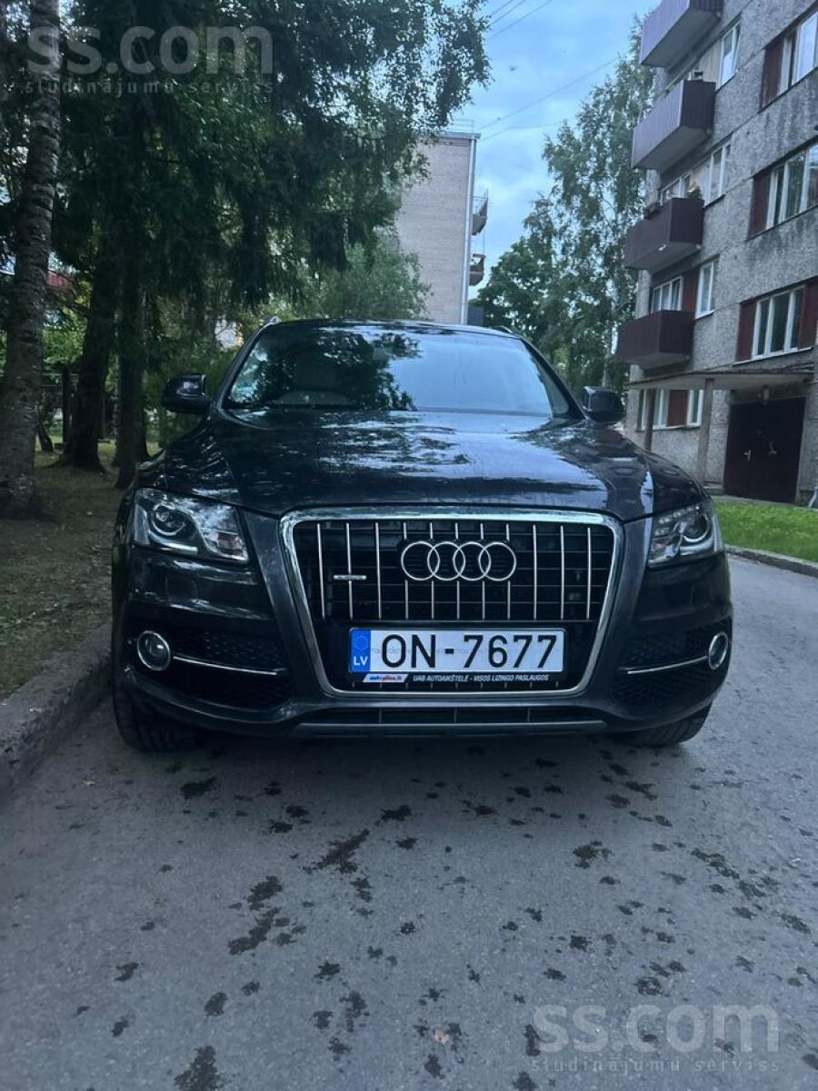Black Audi Q5 2010 in Rezekne, with an engine capacity of 3.00 L and mileage of 244 thousand km for 11200 €, photo 13 on AUTOMOTO.COM.LV