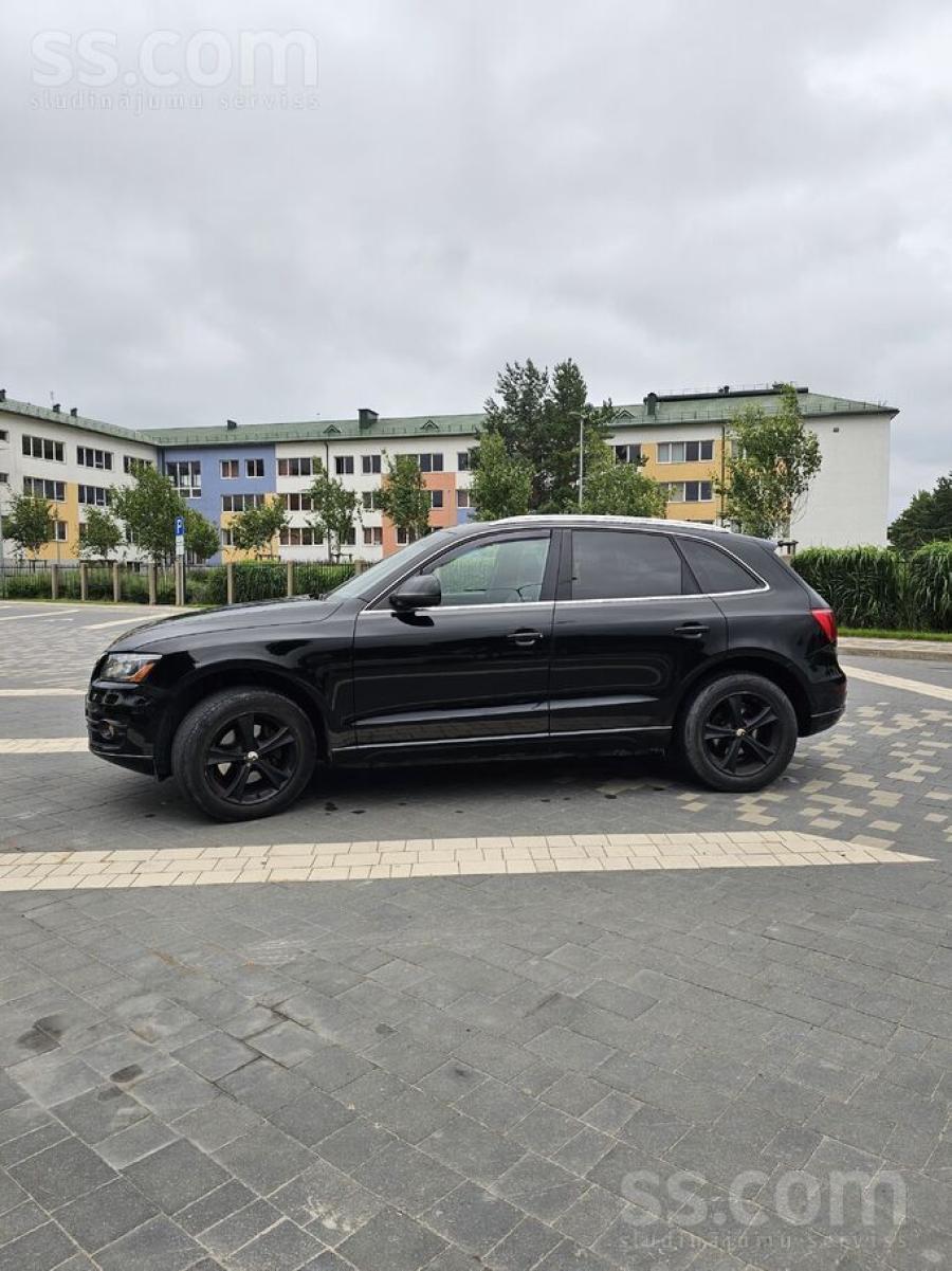 Melns Audi Q5 2010 Jelgava, ar dzinēja tilpumu 3.20 L un nobraukumu 165 tūkst. km par 6700 €, foto 5 vietnē AUTOMOTO.COM.LV