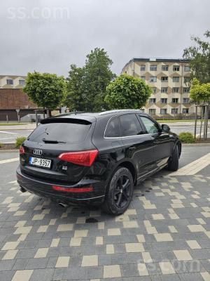 Melns Audi Q5 2010 Jelgava, ar dzinēja tilpumu 3.20 L un nobraukumu 165 tūkst. km par 6700 €, foto 8 vietnē AUTOMOTO.COM.LV