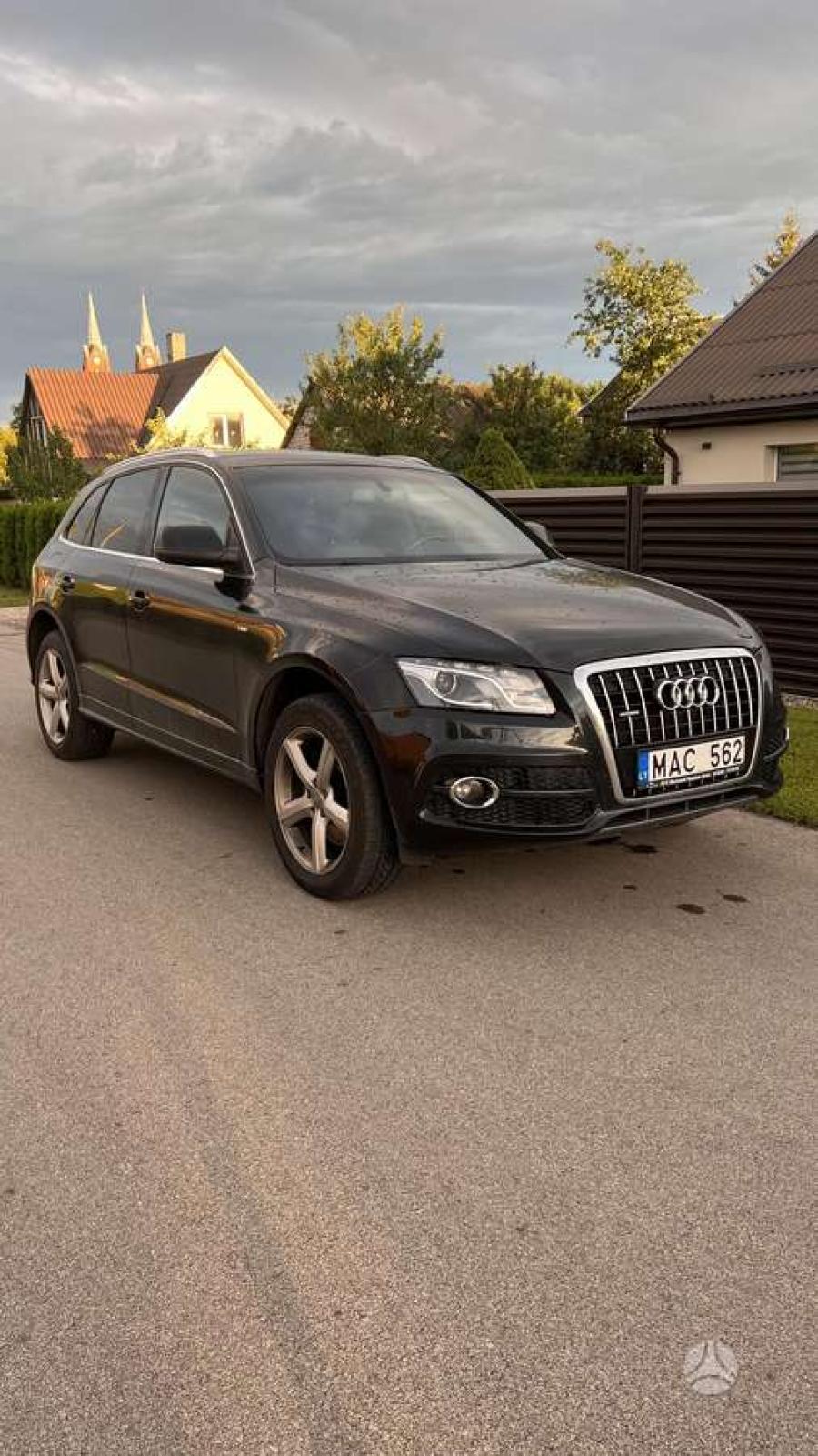 Black Audi Q5 2010 in Kaunas, with an engine capacity of 2.97 L and mileage of 335 thousand km for 10800 €, photo 24 on AUTOMOTO.COM.LV