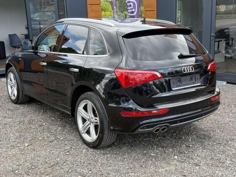 Melns Audi Q5 2010 Kauņa, ar dzinēja tilpumu 2.00 L un nobraukumu 229 tūkst. km par 9500 €, foto 5 vietnē AUTOMOTO.COM.LV