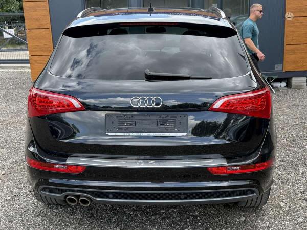 Black Audi Q5 2010 in Kaunas, with an engine capacity of 2.00 L and mileage of 229 thousand km for 9500 €, photo 5 on AUTOMOTO.COM.LV