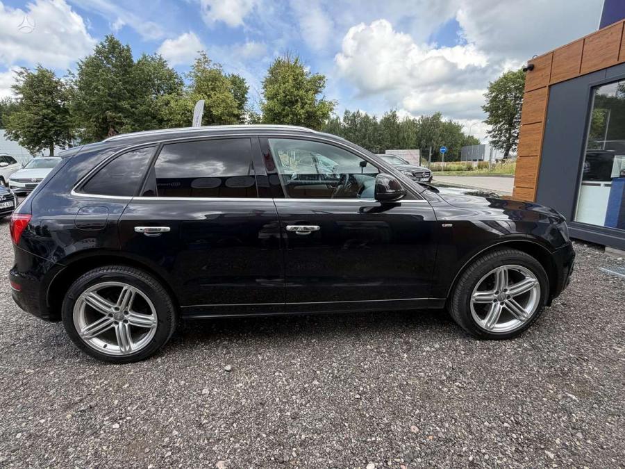 Melns Audi Q5 2010 Kauņa, ar dzinēja tilpumu 2.00 L un nobraukumu 229 tūkst. km par 9500 €, foto 8 vietnē AUTOMOTO.COM.LV