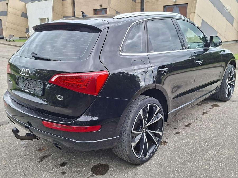 Black Audi Q5 2010 in Ukmerge, with an engine capacity of 1.98 L and mileage of 269 thousand km for 7950 €, photo 4 on AUTOMOTO.COM.LV