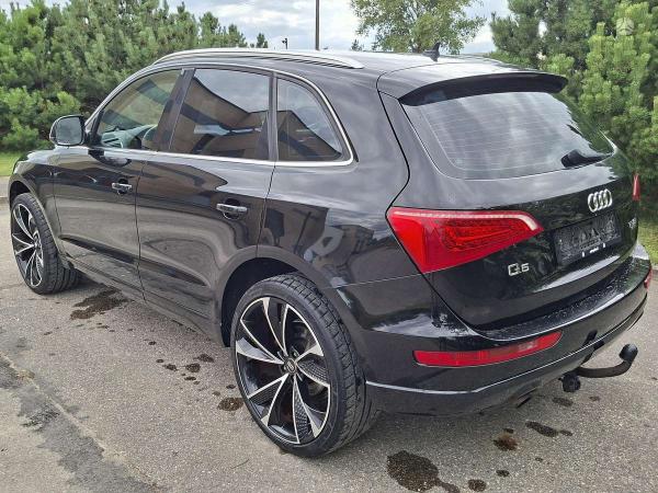 Melns Audi Q5 2010 Ukmergė, ar dzinēja tilpumu 1.98 L un nobraukumu 269 tūkst. km par 7950 €, foto 4 vietnē AUTOMOTO.COM.LV