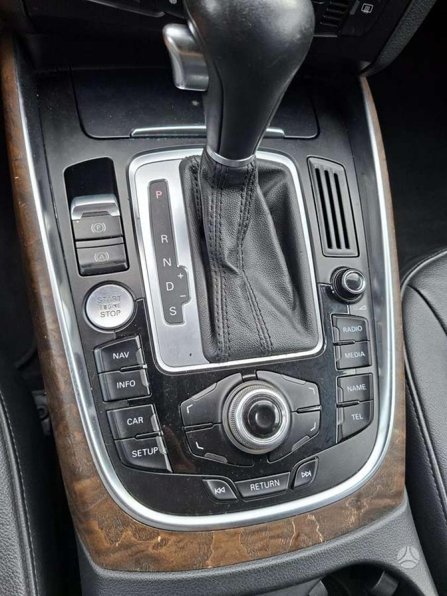Black Audi Q5 2010 in Ukmerge, with an engine capacity of 1.98 L and mileage of 269 thousand km for 7950 €, photo 10 on AUTOMOTO.COM.LV