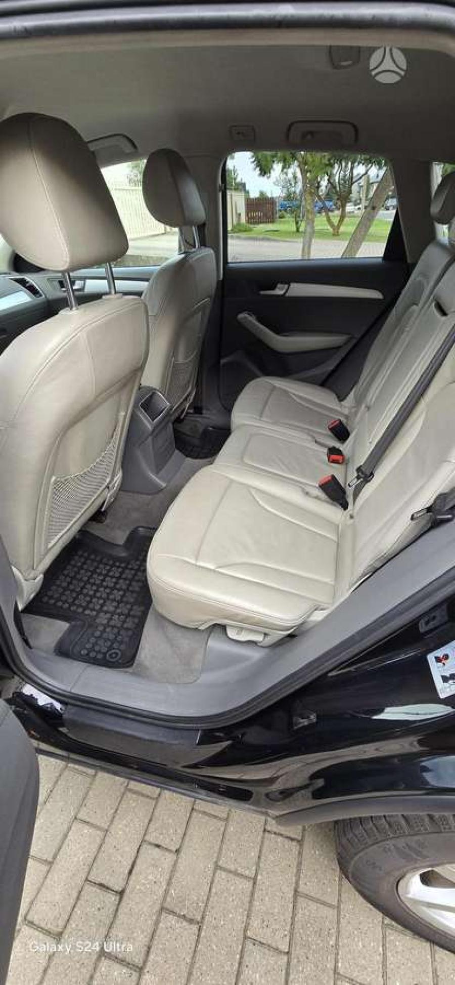 Melns Audi Q5 2010 Panevēža, ar dzinēja tilpumu 1.97 L un nobraukumu 285 tūkst. km par 8600 €, foto 16 vietnē AUTOMOTO.COM.LV