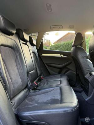Melns Audi Q5 2010 Kaišiadorys, ar dzinēja tilpumu 1.97 L un nobraukumu 325 tūkst. km par 8600 €, foto 25 vietnē AUTOMOTO.COM.LV