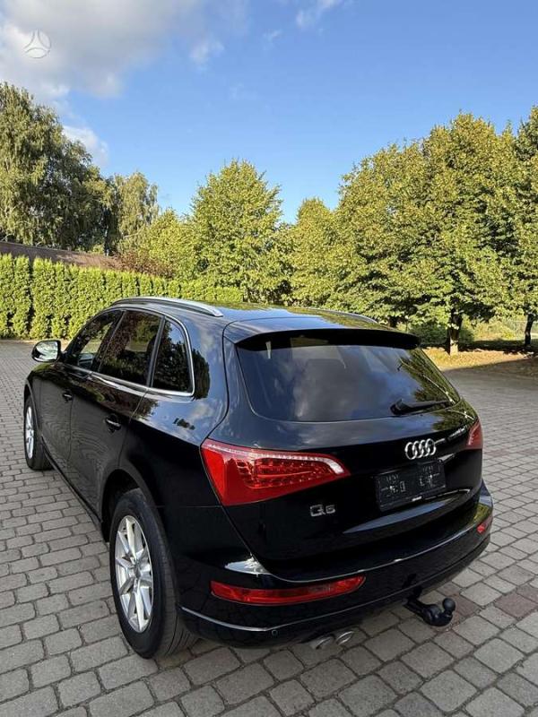 Melns Audi Q5 2010 Kaišiadorys, ar dzinēja tilpumu 1.97 L un nobraukumu 325 tūkst. km par 8600 €, foto 9 vietnē AUTOMOTO.COM.LV