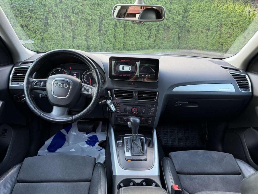 Melns Audi Q5 2010 Kaišiadorys, ar dzinēja tilpumu 1.97 L un nobraukumu 325 tūkst. km par 8600 €, foto 22 vietnē AUTOMOTO.COM.LV