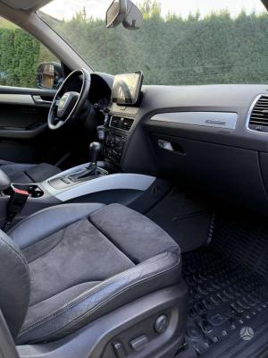 Melns Audi Q5 2010 Kaišiadorys, ar dzinēja tilpumu 1.97 L un nobraukumu 325 tūkst. km par 8600 €, foto 24 vietnē AUTOMOTO.COM.LV