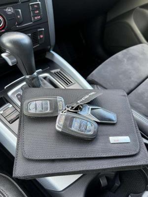 Melns Audi Q5 2010 Kaišiadorys, ar dzinēja tilpumu 1.97 L un nobraukumu 325 tūkst. km par 8600 €, foto 48 vietnē AUTOMOTO.COM.LV