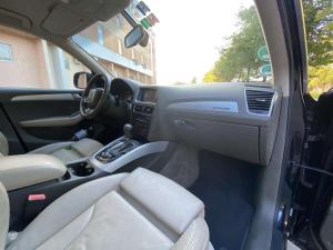 Melns Audi Q5 2010 Šauļi, ar dzinēja tilpumu 2.97 L un nobraukumu 240 tūkst. km par 6999 €, foto 10 vietnē AUTOMOTO.COM.LV