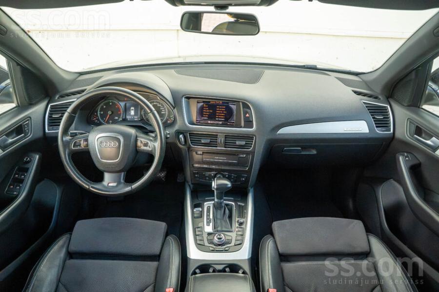 Black Audi Q5 2010 in Riga, with an engine capacity of 3.00 L and mileage of 219 thousand km for 10650 €, photo 13 on AUTOMOTO.COM.LV