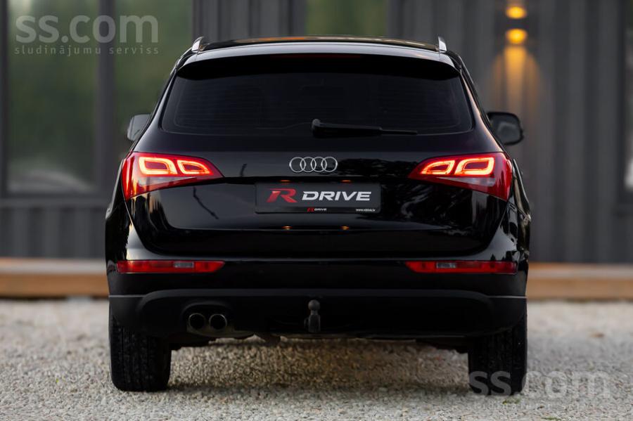 Melns Audi Q5 2010 Jelgava, ar dzinēja tilpumu 2.00 L un nobraukumu 353 tūkst. km par 10000 €, foto 6 vietnē AUTOMOTO.COM.LV