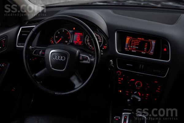 Ауди Ку 5 2010 в Елгава на AUTOMOTO.COM.LV Черный Ауди Ку 5 2010 в Елгава, объемом двигателя 2.00 л и пробегом 353 тыс. км за 10000 €, фото 10 на AUTOMOTO.COM.LV
