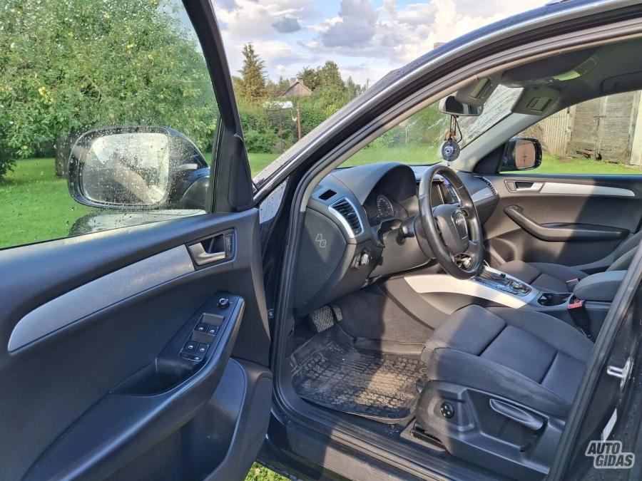 Melns Audi Q5 2010 Ukmergė, ar dzinēja tilpumu 2.00 L un nobraukumu 377 tūkst. km par 7500 €, foto 5 vietnē AUTOMOTO.COM.LV