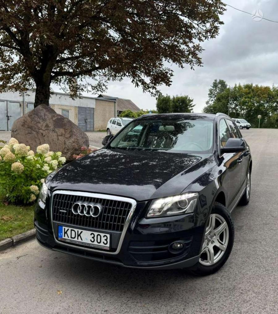 Melns Audi Q5 2010 Šauļi, ar dzinēja tilpumu 2.00 L un nobraukumu 285 tūkst. km par 6990 €, foto 3 vietnē AUTOMOTO.COM.LV