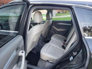 Melns Audi Q5 2010 Šauļi, ar dzinēja tilpumu 2.00 L un nobraukumu 285 tūkst. km par 6990 €, foto 22 vietnē AUTOMOTO.COM.LV