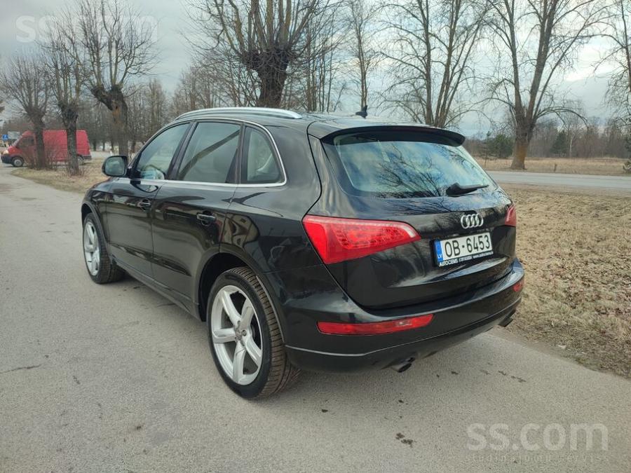 Black Audi Q5 2011 in Ogre, with an engine capacity of 2.00 L and mileage of 305 thousand km for 9750 €, photo 6 on AUTOMOTO.COM.LV