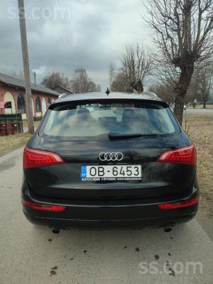 Black Audi Q5 2011 in Ogre, with an engine capacity of 2.00 L and mileage of 305 thousand km for 9750 €, photo 7 on AUTOMOTO.COM.LV